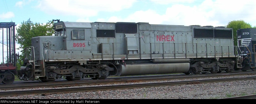 NREX 8695